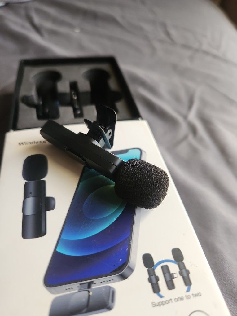 Wireless Clip-On Mic